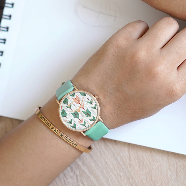 Women's Watch Bracelet Stacks – Tagged "Green Dial"– Joker & Witch